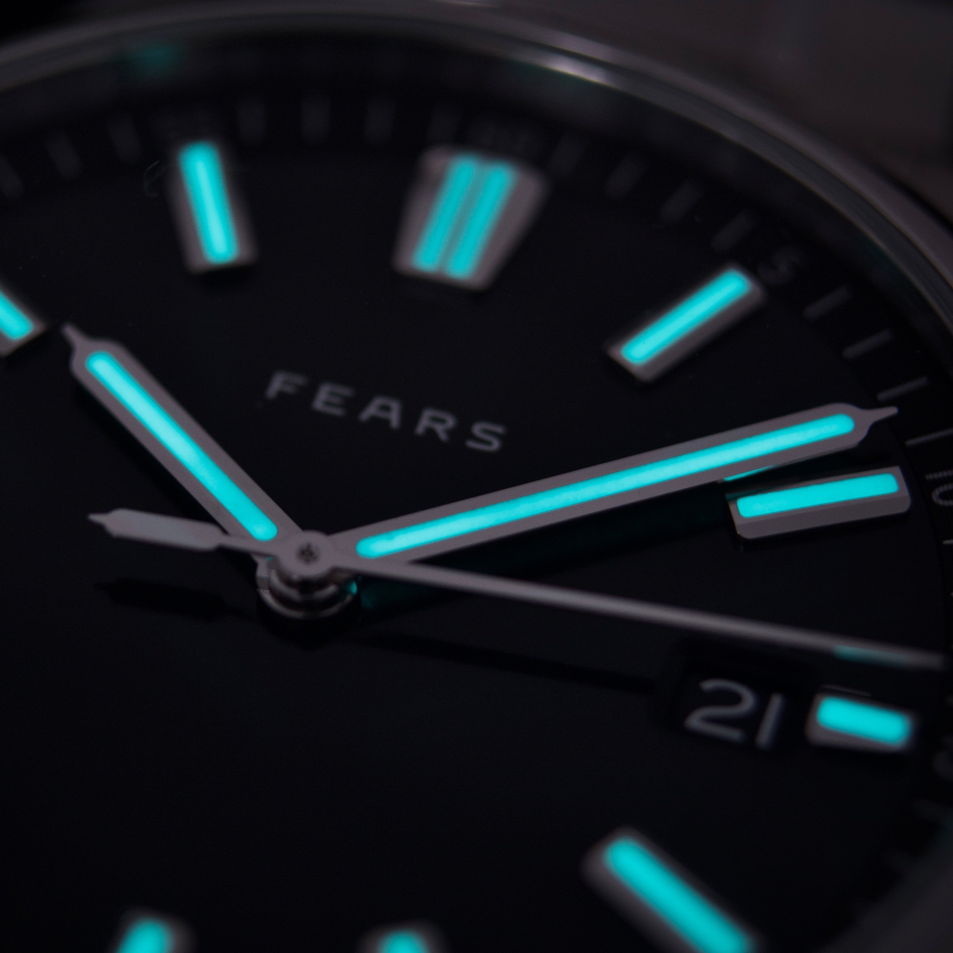 Redcliff 39.5 Date Cherry Red – Fears Watch Company Limited